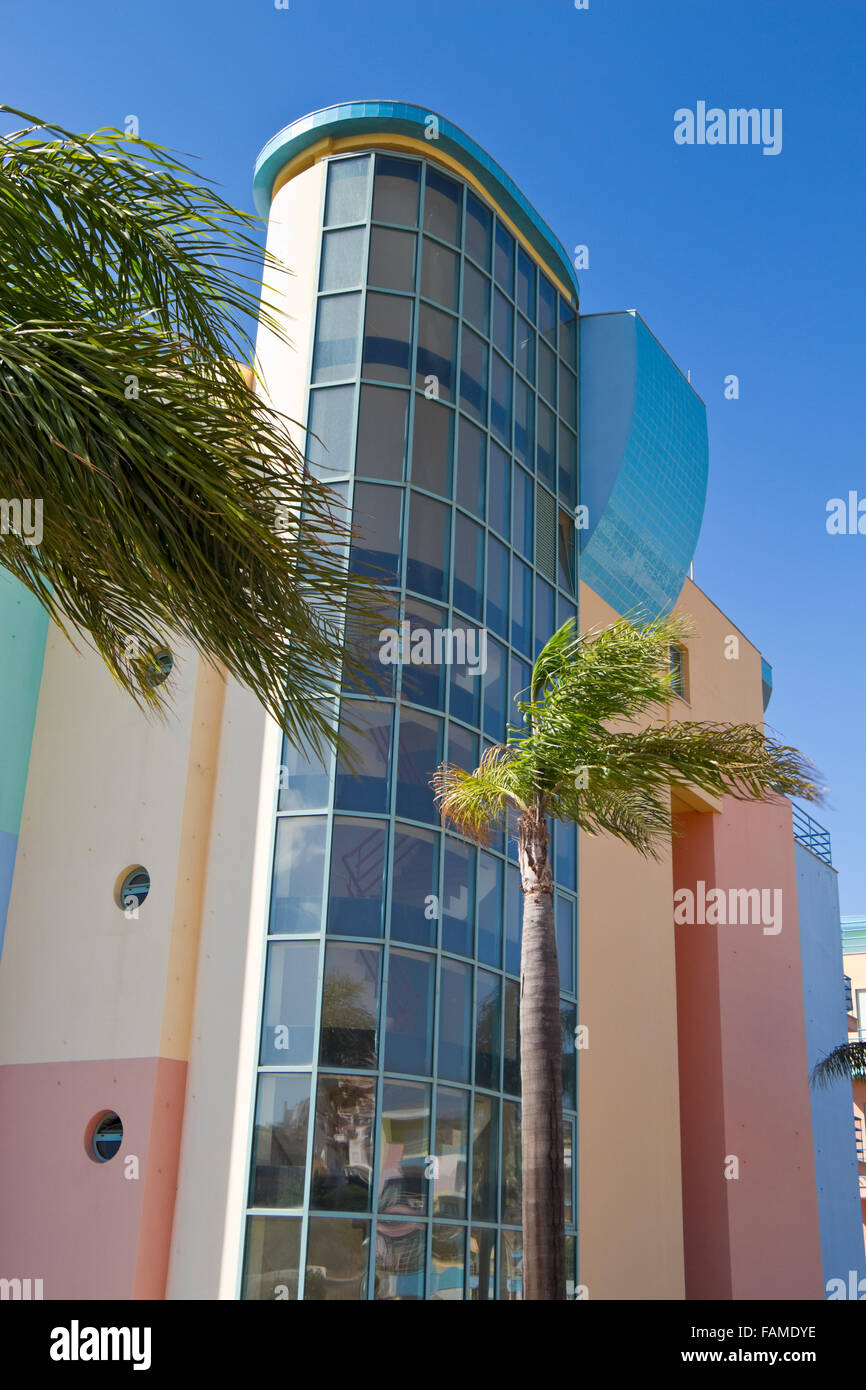 Multi coloured buildings hi-res stock photography and images - Alamy