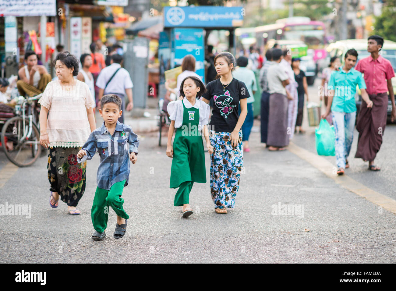 Burmese asian people face culture lifestyle life food cuisine hi-res ...