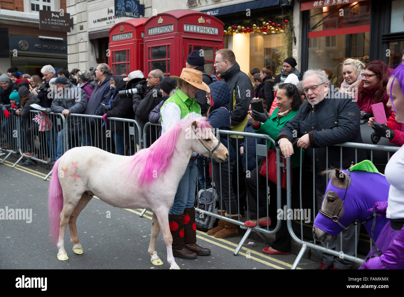 London, UK. 1st January, 2016. Pink pony at the London New Year’s Day ...