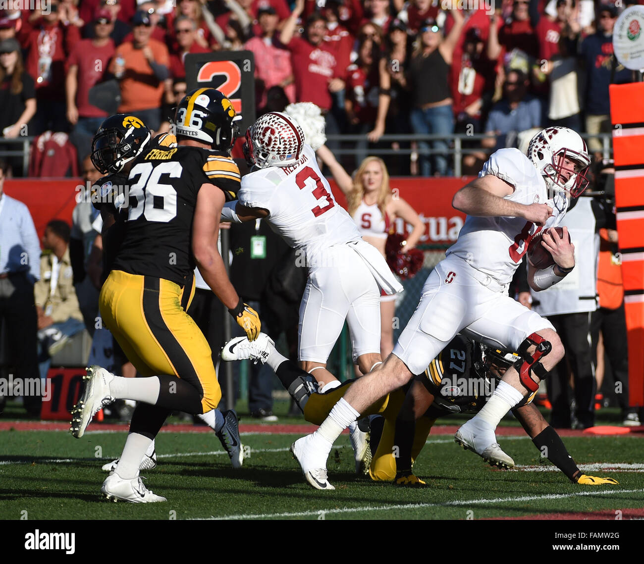 Pasadena, California, USA. 1st Jan, 2016. Stanford Cardinal QB (8 ...
