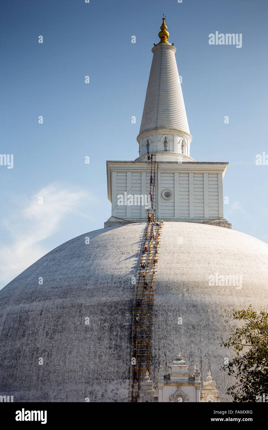 Ruwanweliseya, Maha Thupa, or Great Stupa, Unesco World Heritage Site ...
