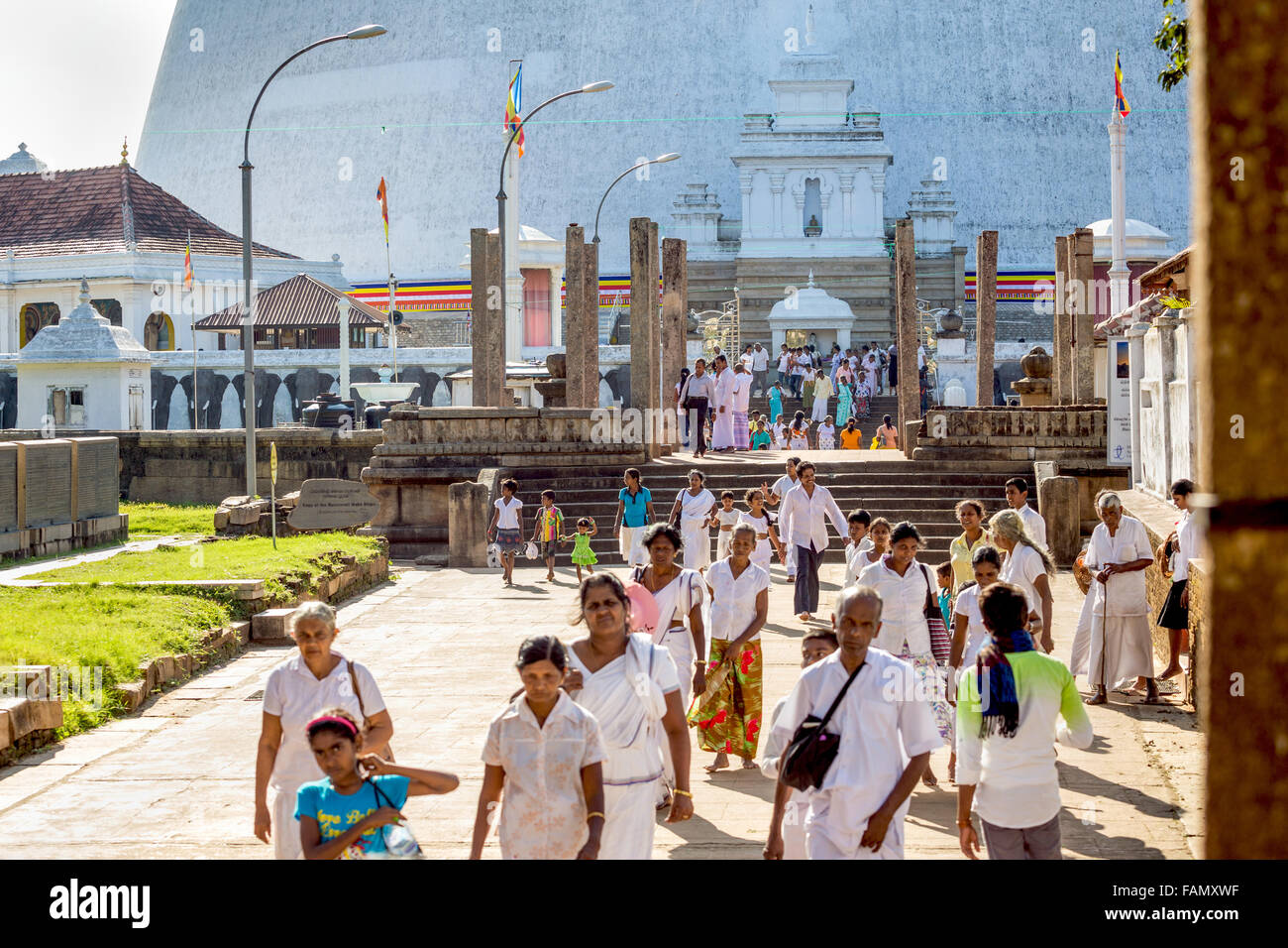 Ruwanweliseya, Maha Thupa, or Great Stupa, Unesco World Heritage Site ...