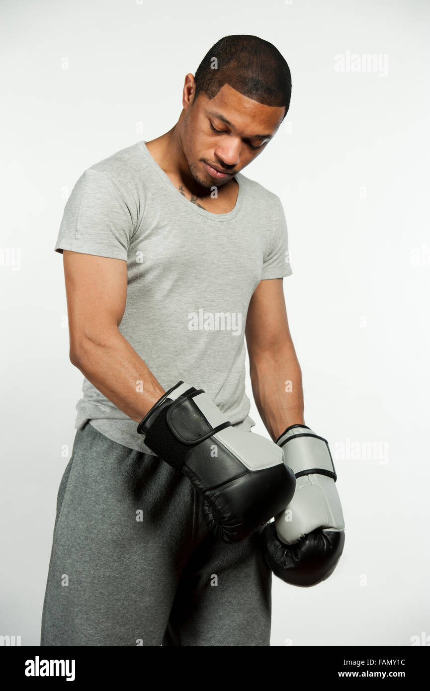 Young athletic male boxer hi-res stock photography and images - Alamy