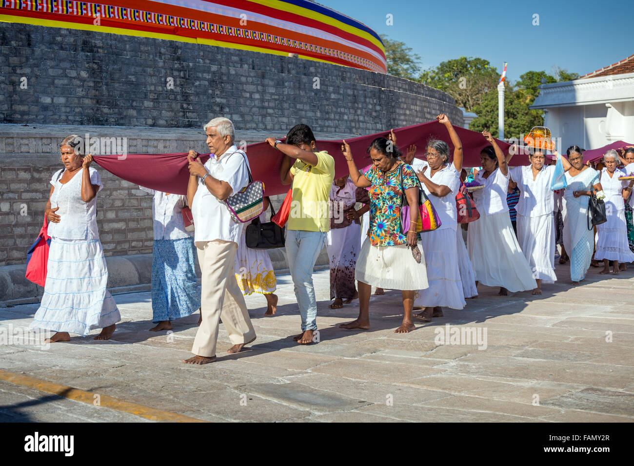 Ruwanweliseya, Maha Thupa, or Great Stupa, Unesco World Heritage Site ...