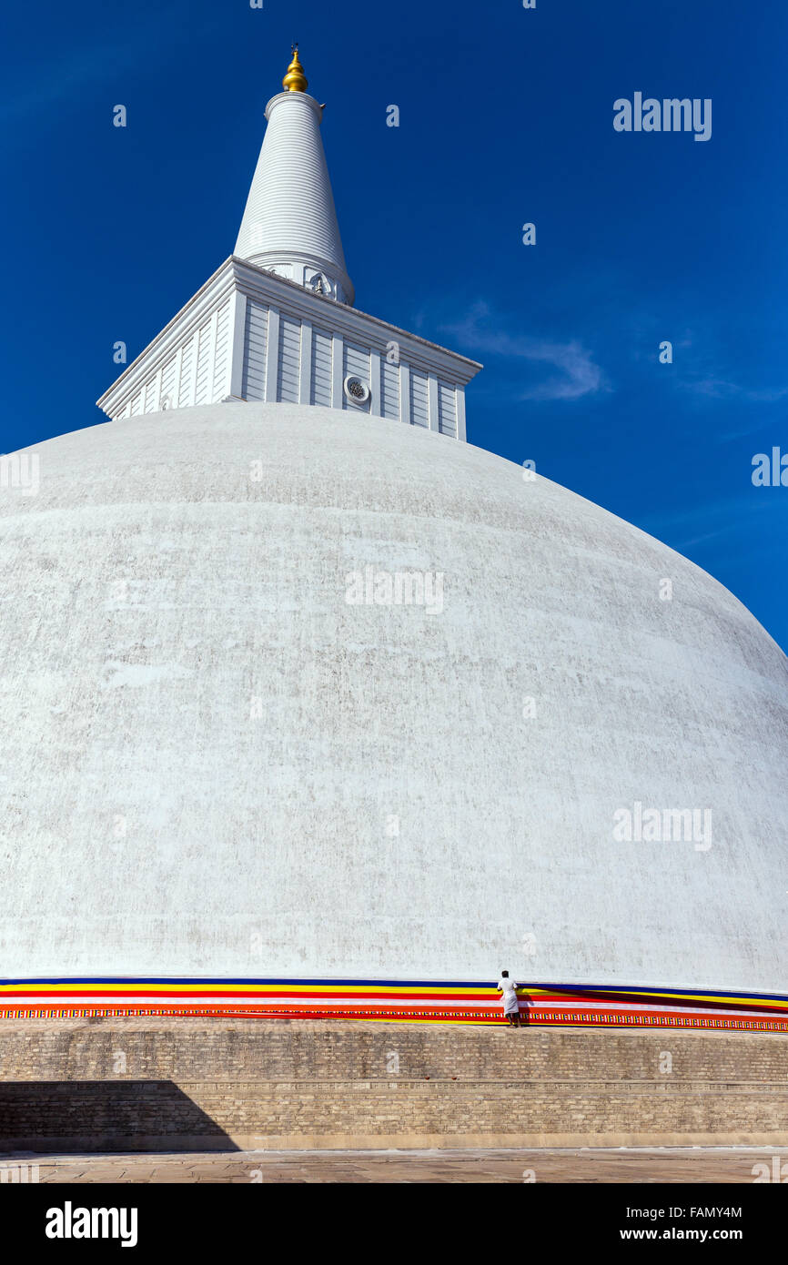 Ruwanweliseya, Maha Thupa, or Great Stupa, Unesco World Heritage Site ...