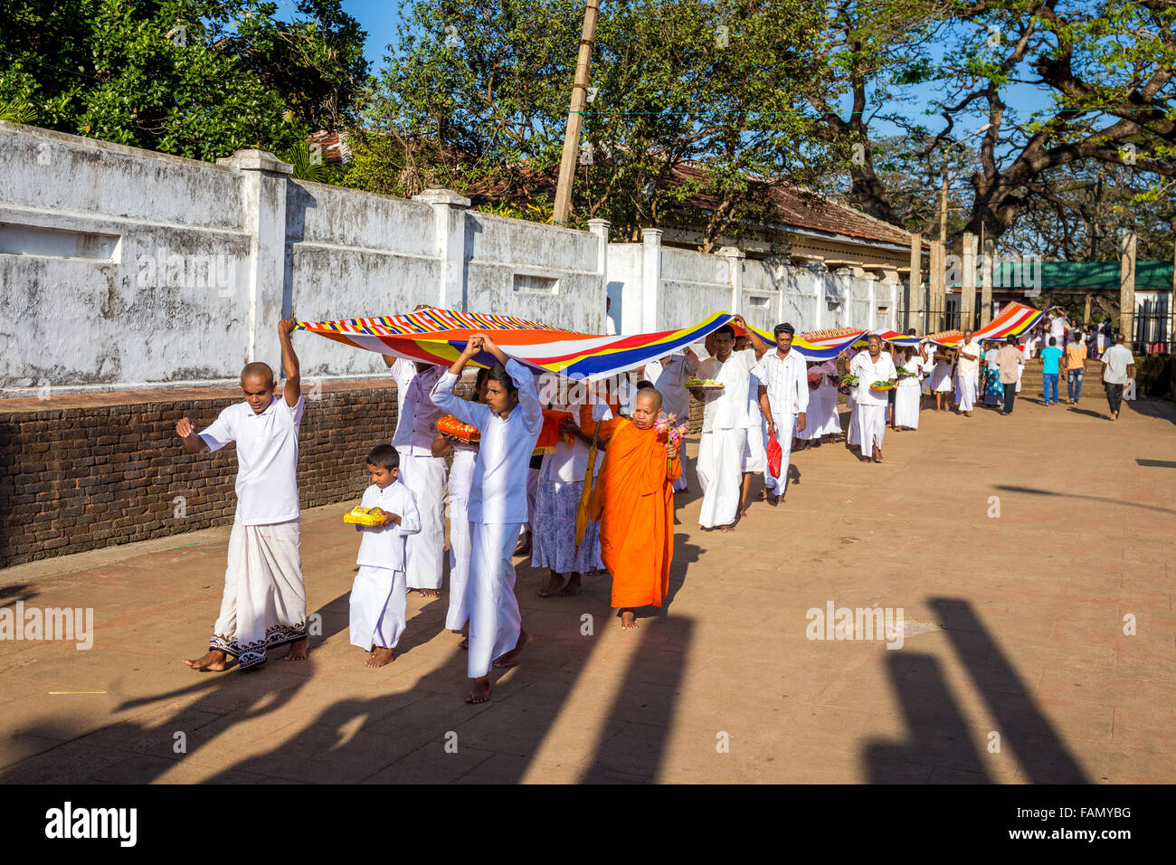 Ruwanweliseya, Maha Thupa, or Great Stupa, Unesco World Heritage Site ...