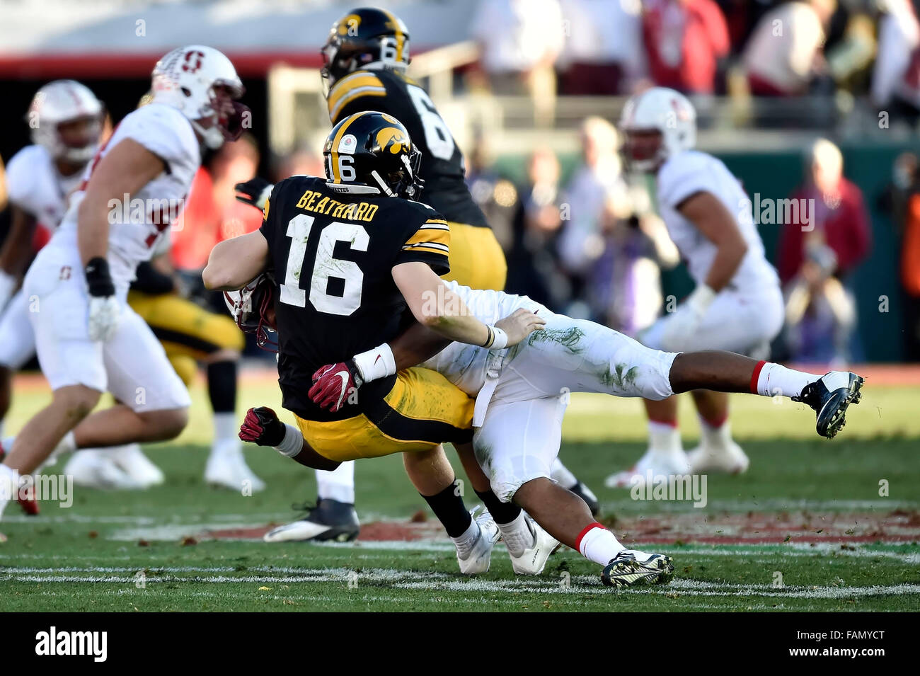 Pasadena, CA. 1st Jan, 2016. Stanford Cardinal linebacker Peter ...