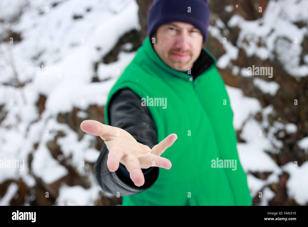 Empty hand hi-res stock photography and images - Alamy