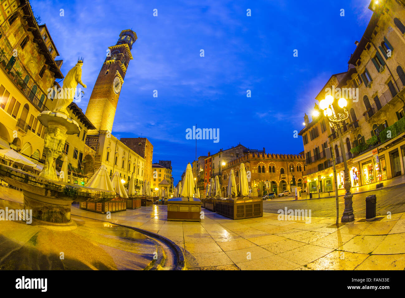 Erbe Square and fountain at early dawn, Verona Stock Photo - Alamy