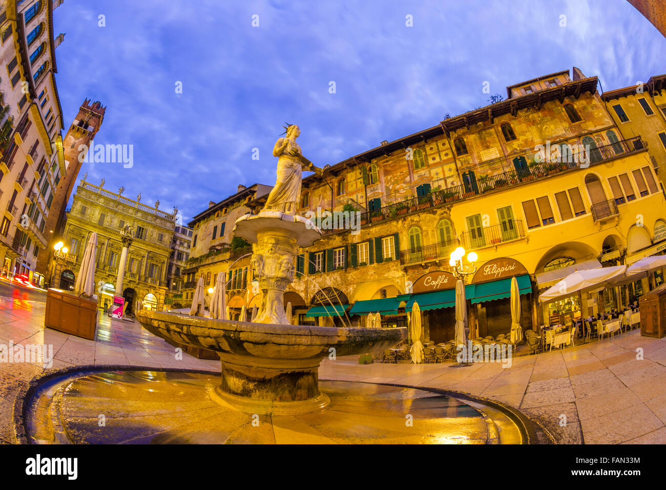 Erbe Square and fountain at early dawn, Verona Stock Photo - Alamy