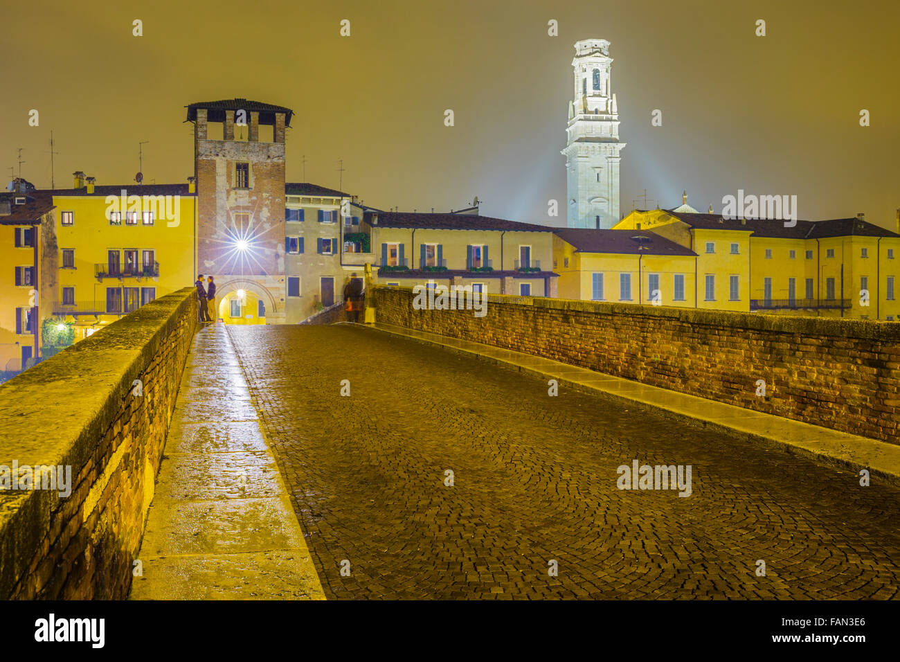 Fiume adige hi-res stock photography and images - Alamy