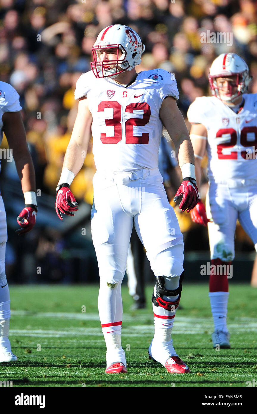 Pasadena, CA. 01st Jan, 2016. Stanford Cardinal linebacker Joey Alfieri ...