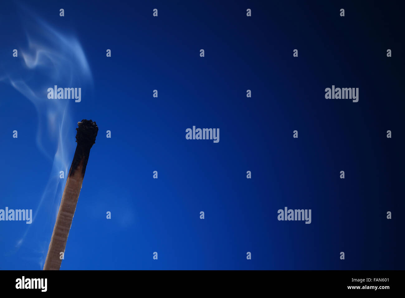 Smoking match hi-res stock photography and images - Alamy