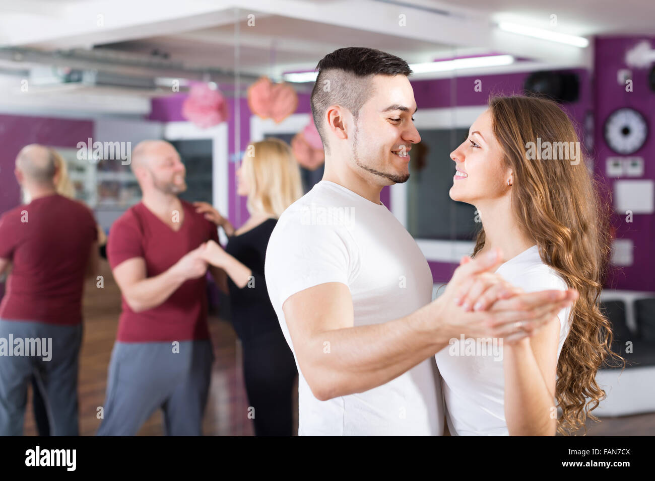 Couples dancing lesson hi-res stock photography and images - Alamy