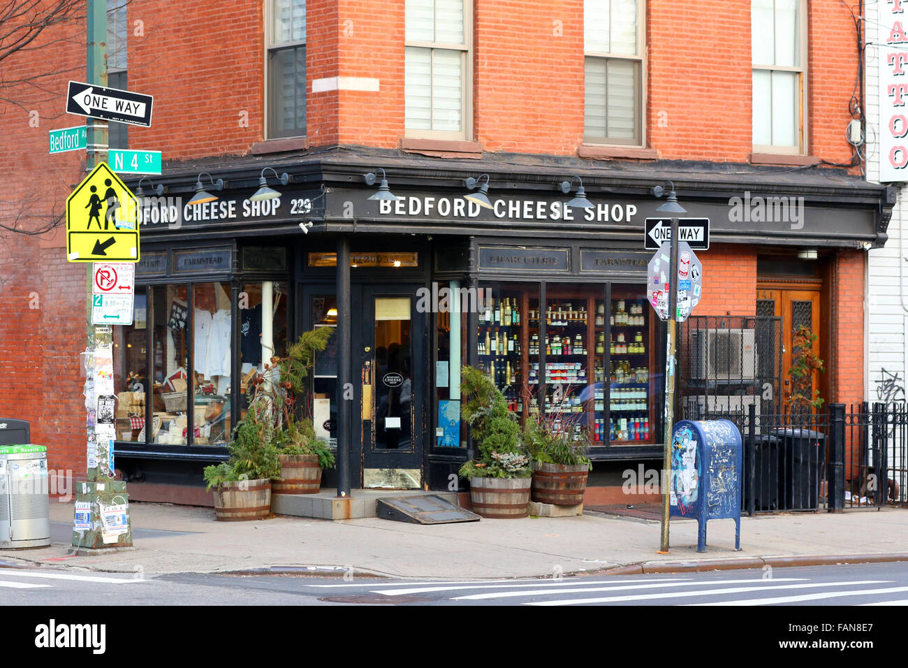 The cheese shop williamsburg hi-res stock photography and images - Alamy