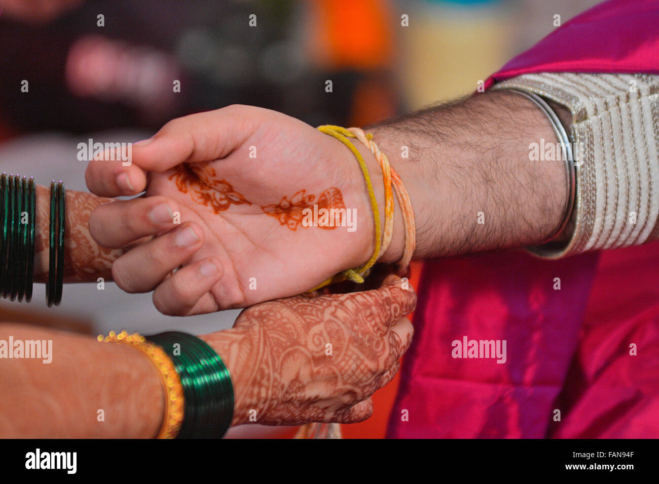 Holy threads hi-res stock photography and images - Alamy