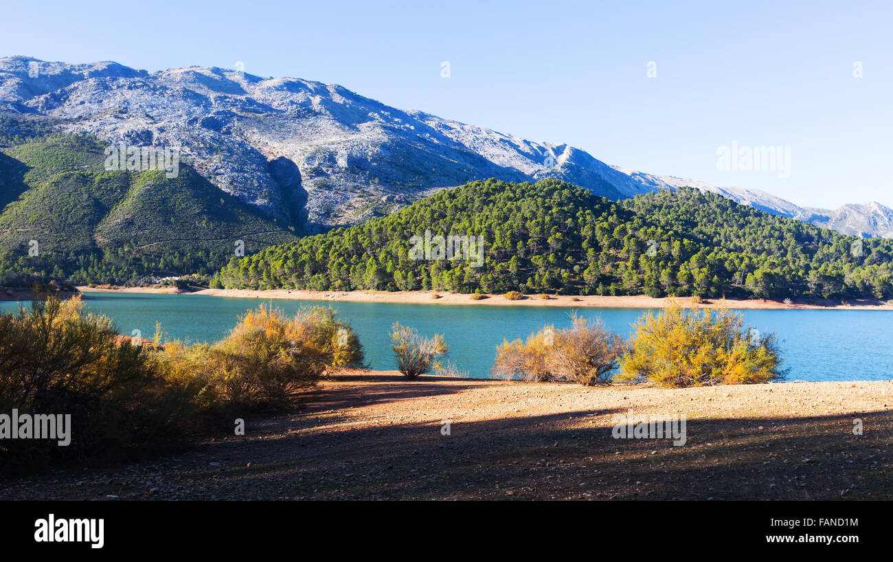 Mountains river with island. Isla Cabeza de la Vina Stock Photo - Alamy