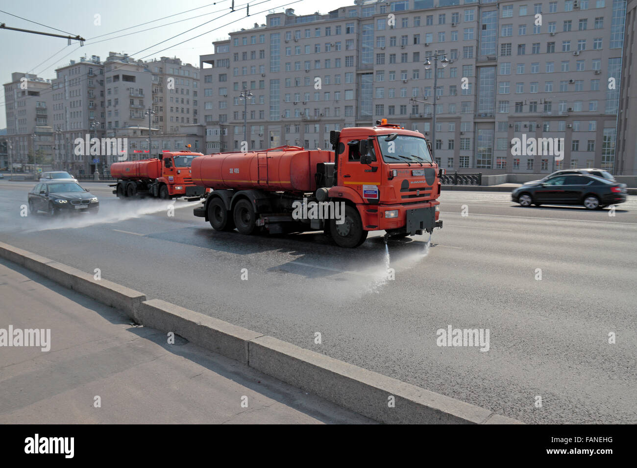Truck washing hi-res stock photography and images - Alamy