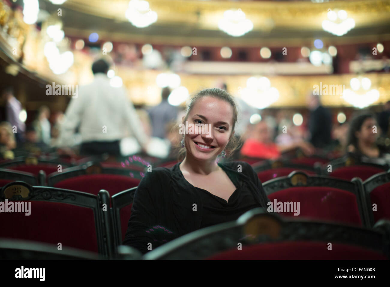 Auditorium famous opera house people hi-res stock photography and ...