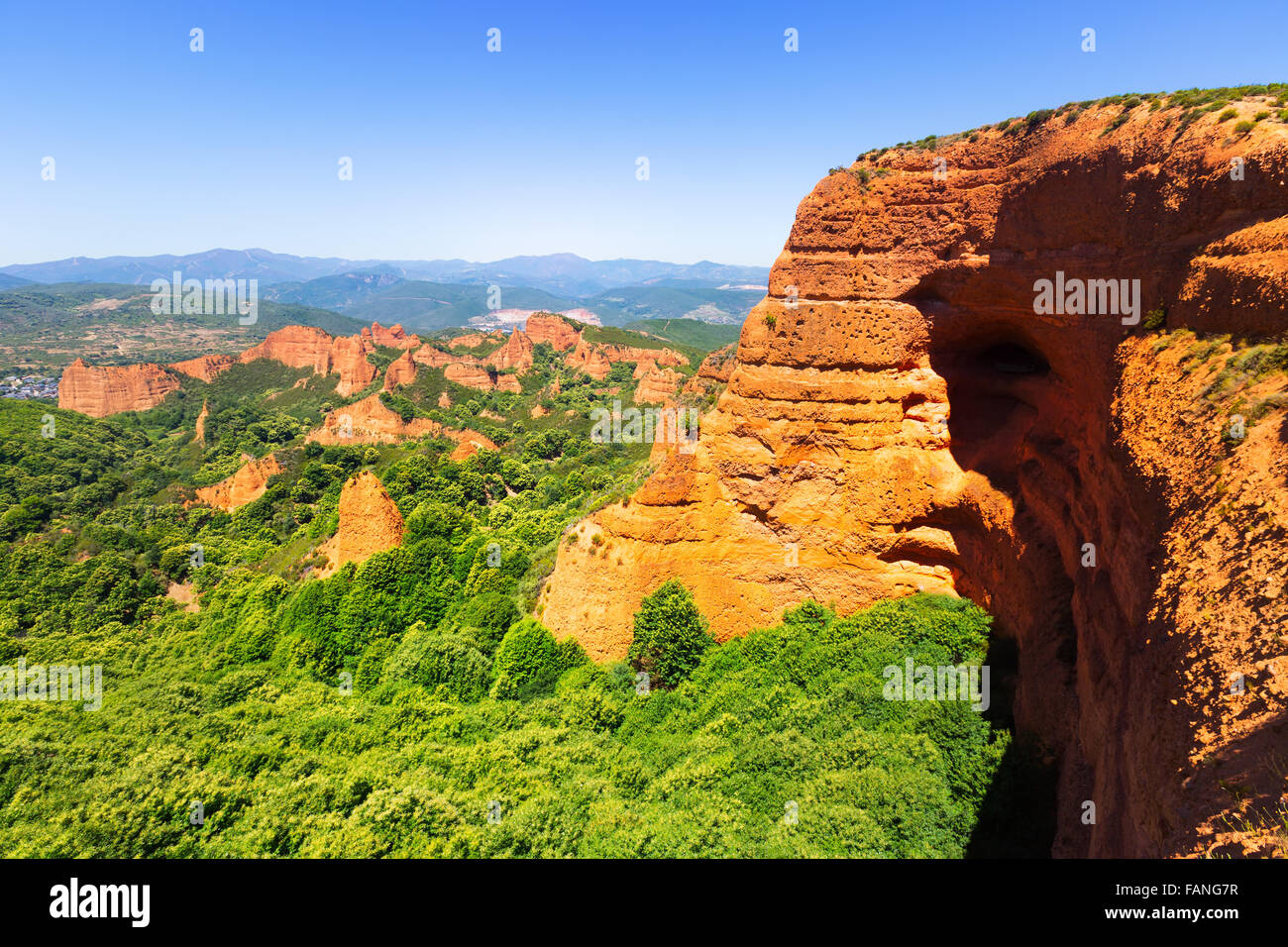 Las Medulas - historical site with abandoned gold mine. Ponferrada ...