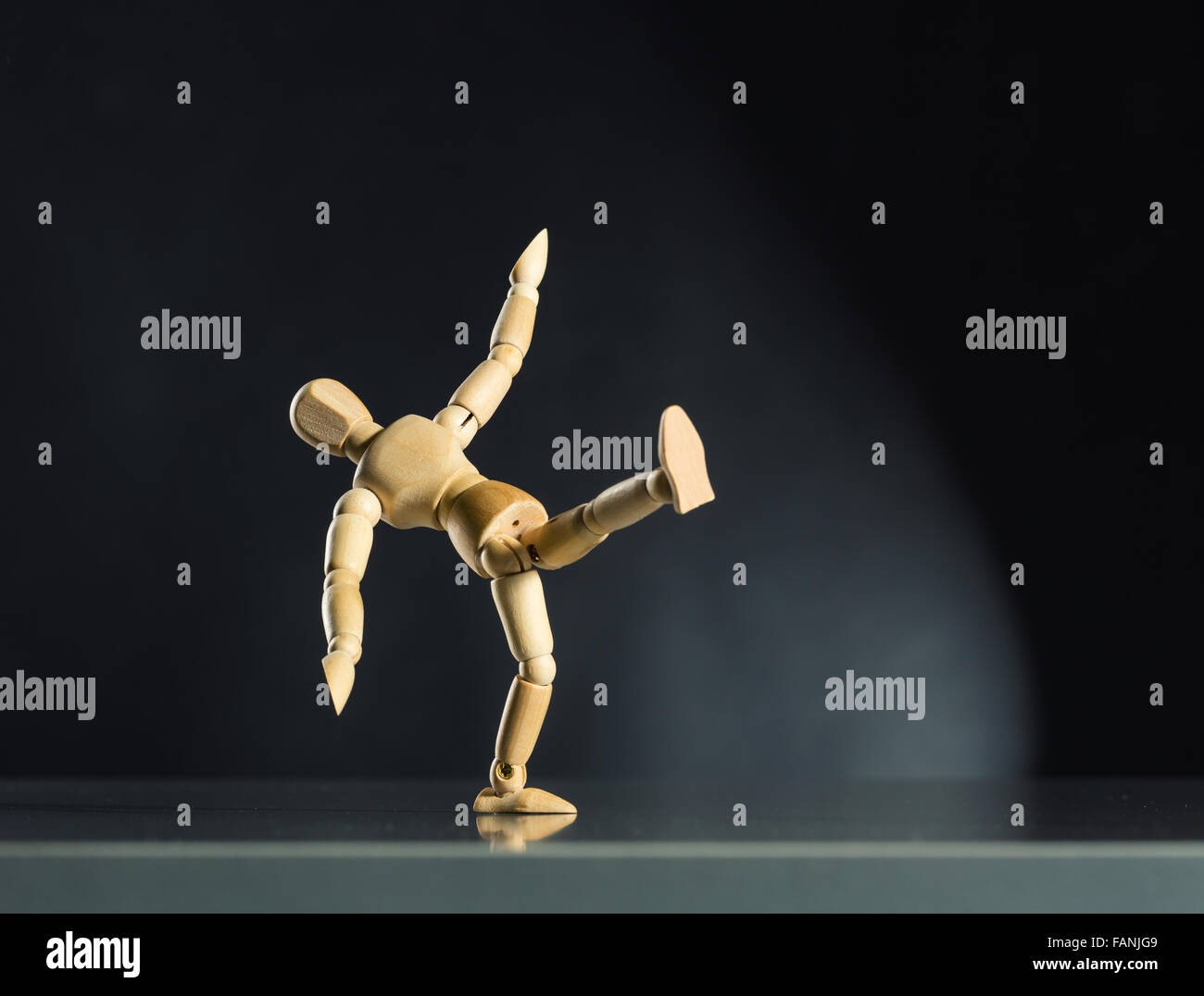Human wood manikin Stock Photo - Alamy