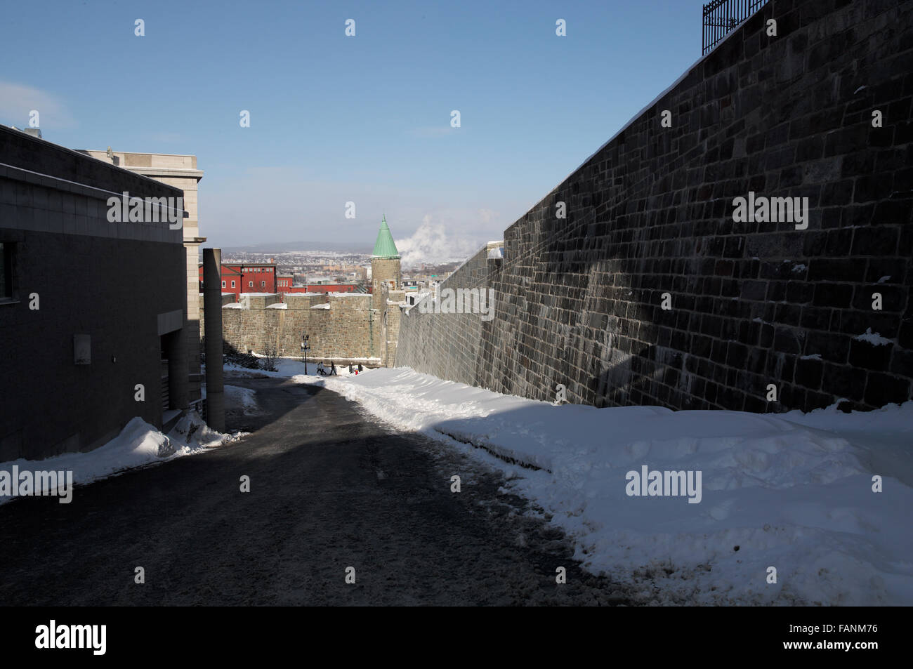 Winter season cold hi-res stock photography and images - Alamy