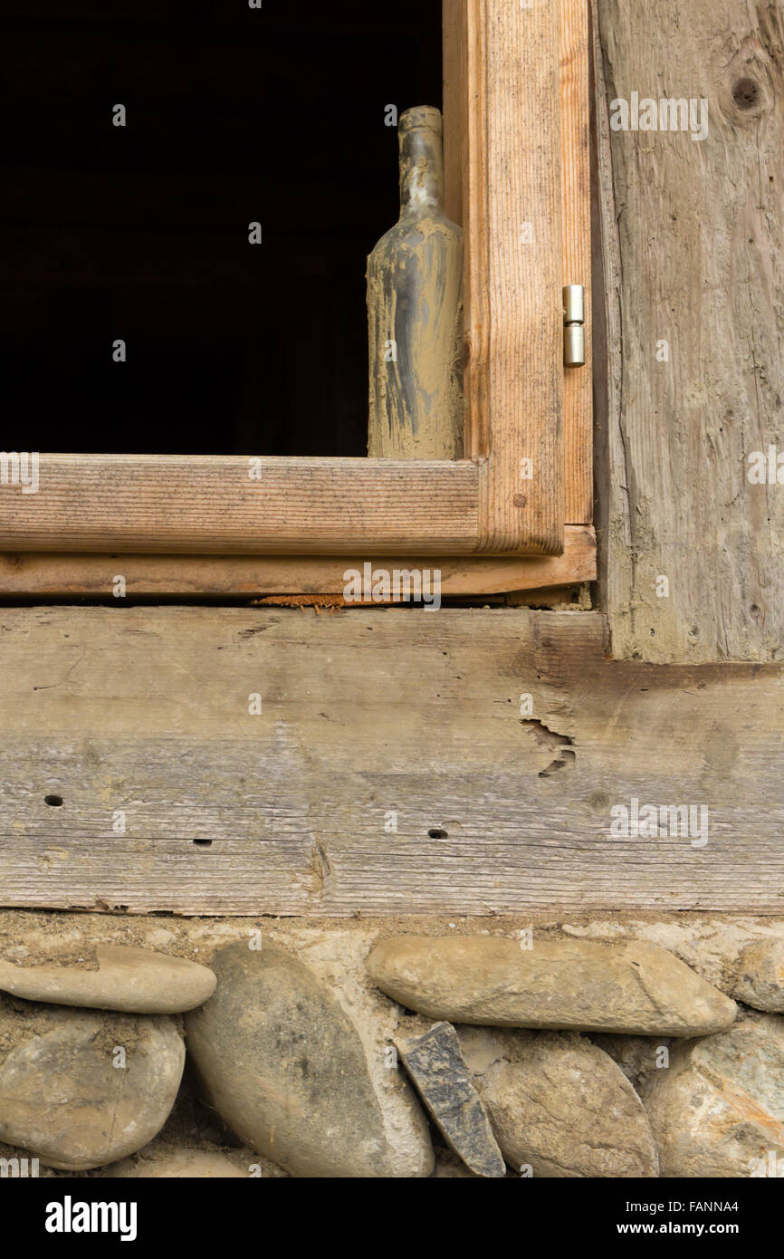Empty stone bottle hi-res stock photography and images - Alamy