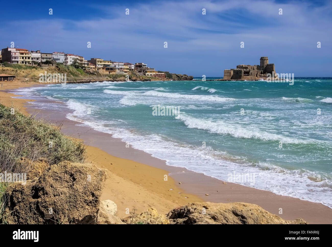 Castella hi-res stock photography and images - Alamy