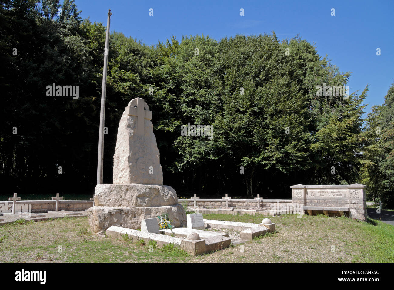 Tomb of Col Driant & Monument to the Chasseurs, Bois des Caures, near ...