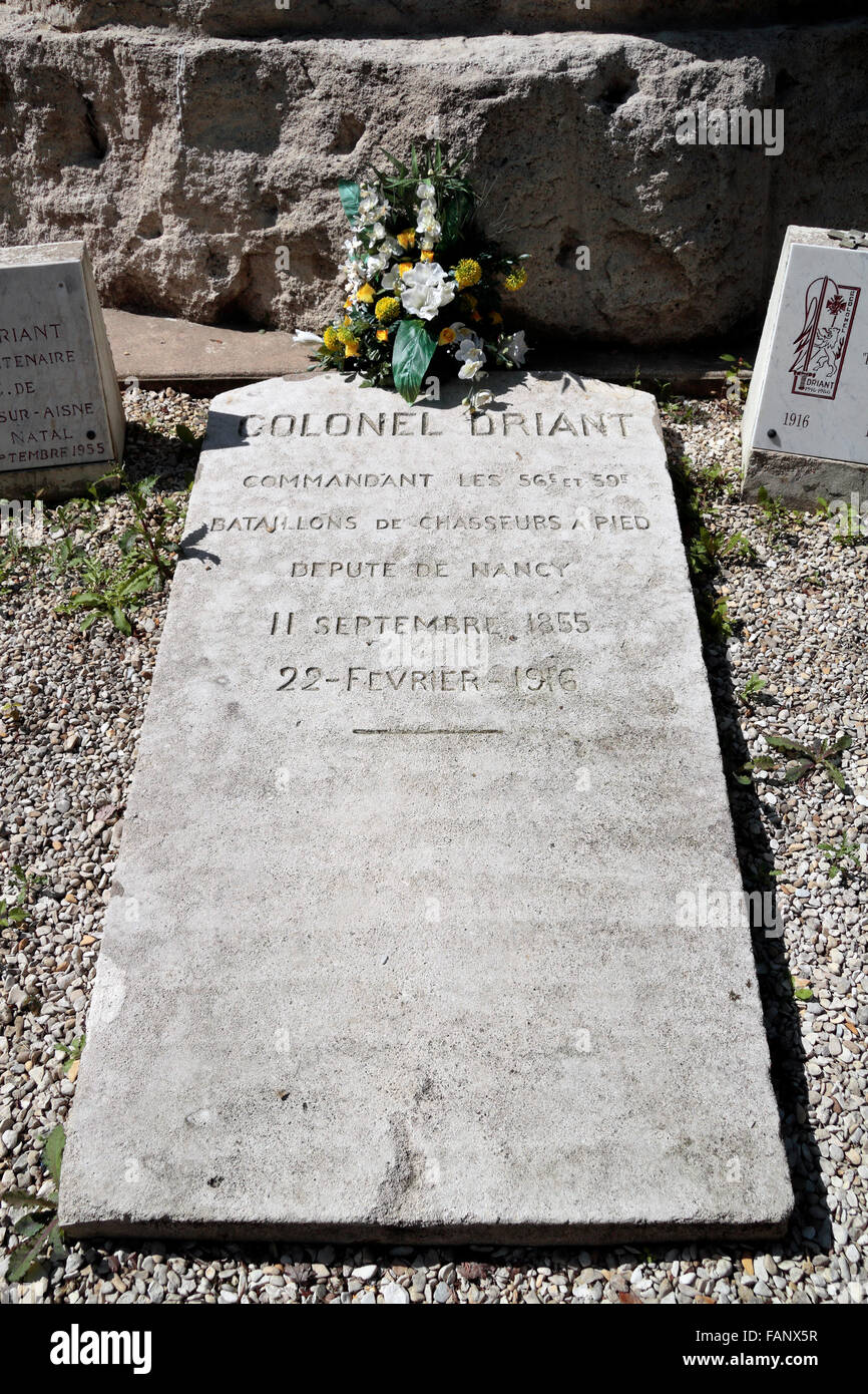 Tomb of Col Driant & Monument to the Chasseurs, Bois des Caures, near ...