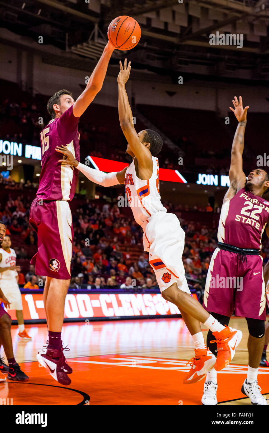 Greenville, SC., USA. 2nd January, 2016. Florida State Seminoles center ...