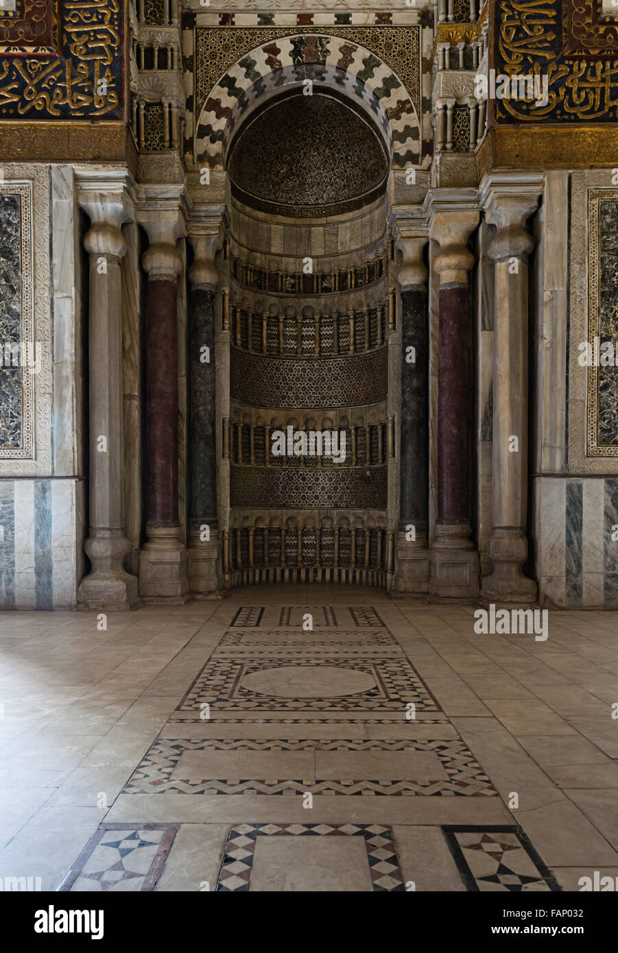 Mihrab semicircular hi-res stock photography and images - Alamy