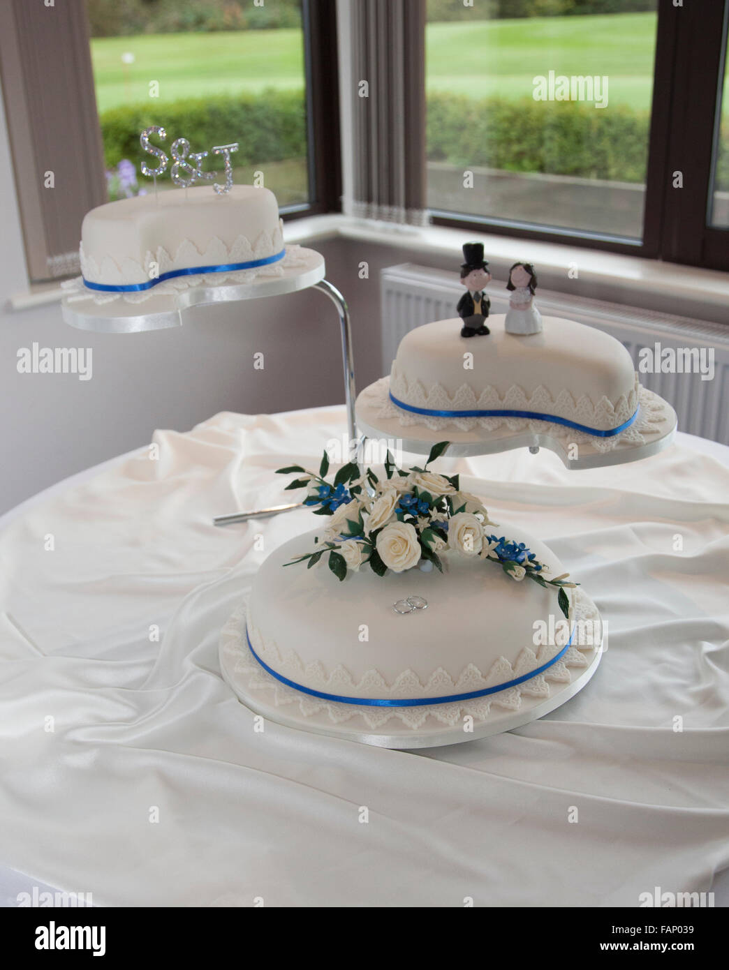 Wedding cake ready and waiting for the bride and groom to arrive Stock ...