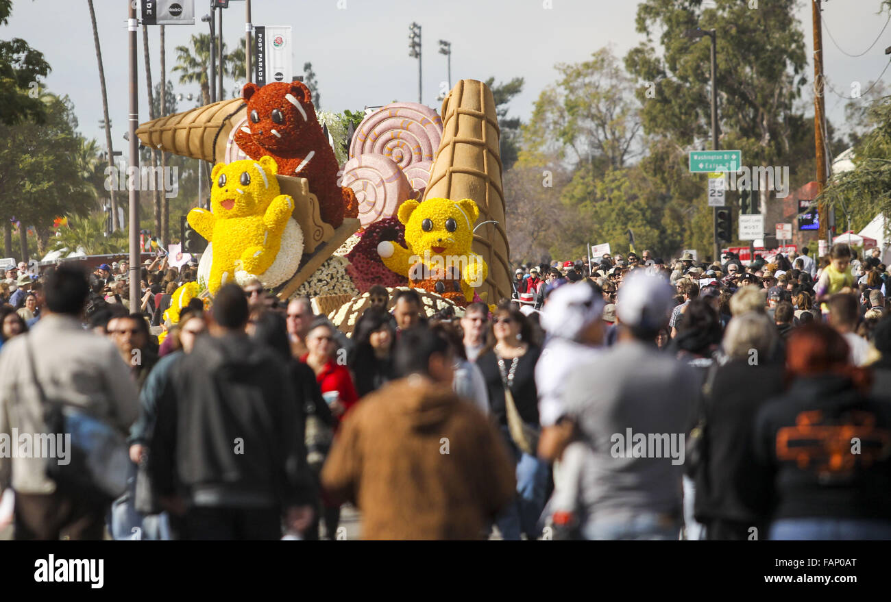 Los Angeles, California, USA. 18th Mar, 2013. Thousands floats viewers ...