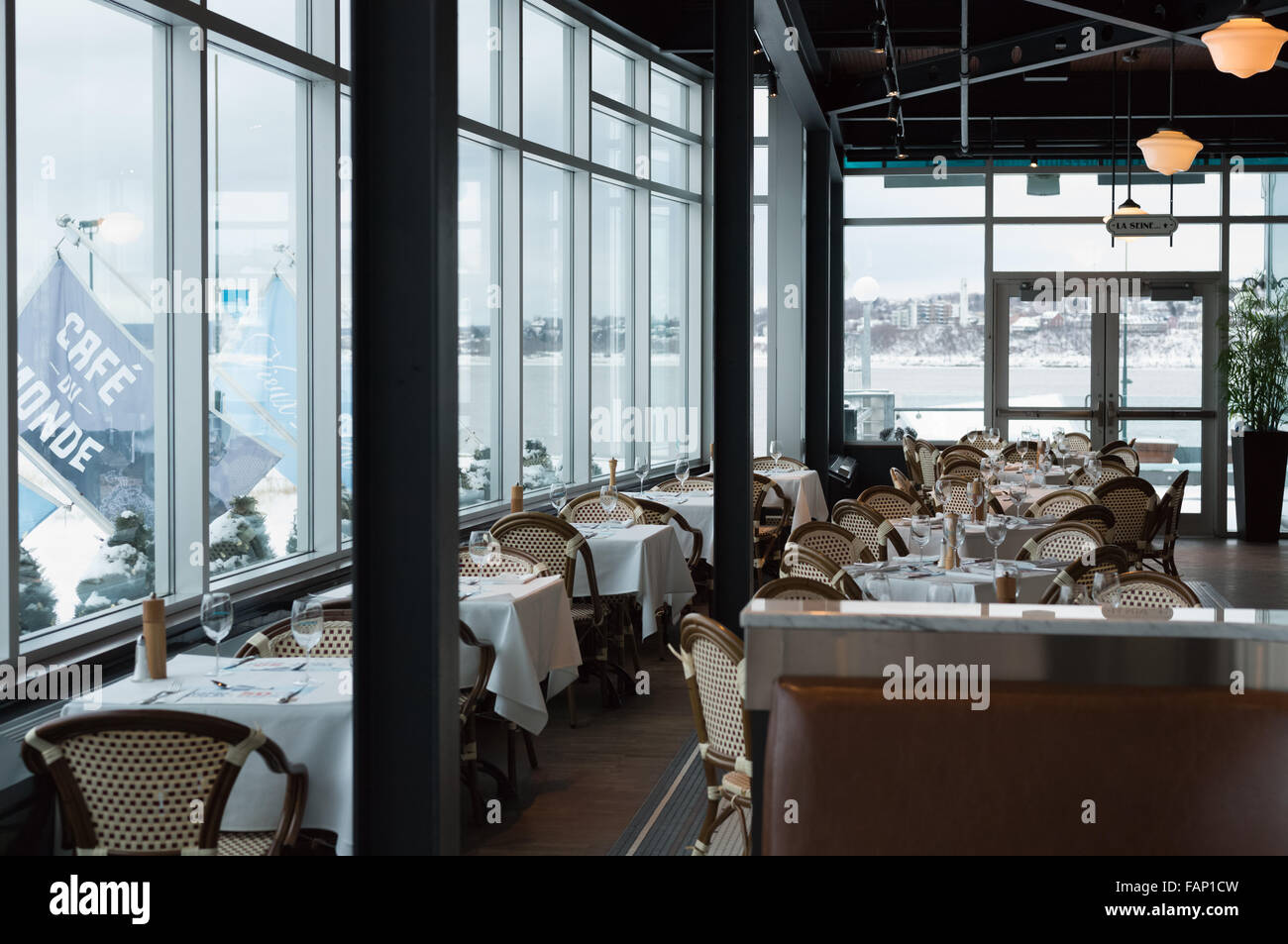 Cafe du monde hi-res stock photography and images - Alamy
