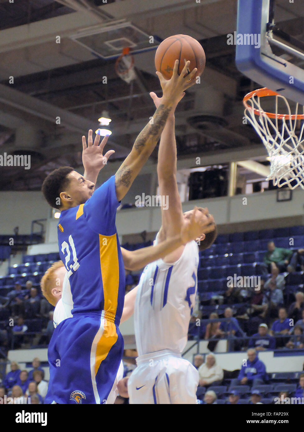 Colorado Springs, Colorado, USA. 2nd Jan, 2016. San Jose State guard ...