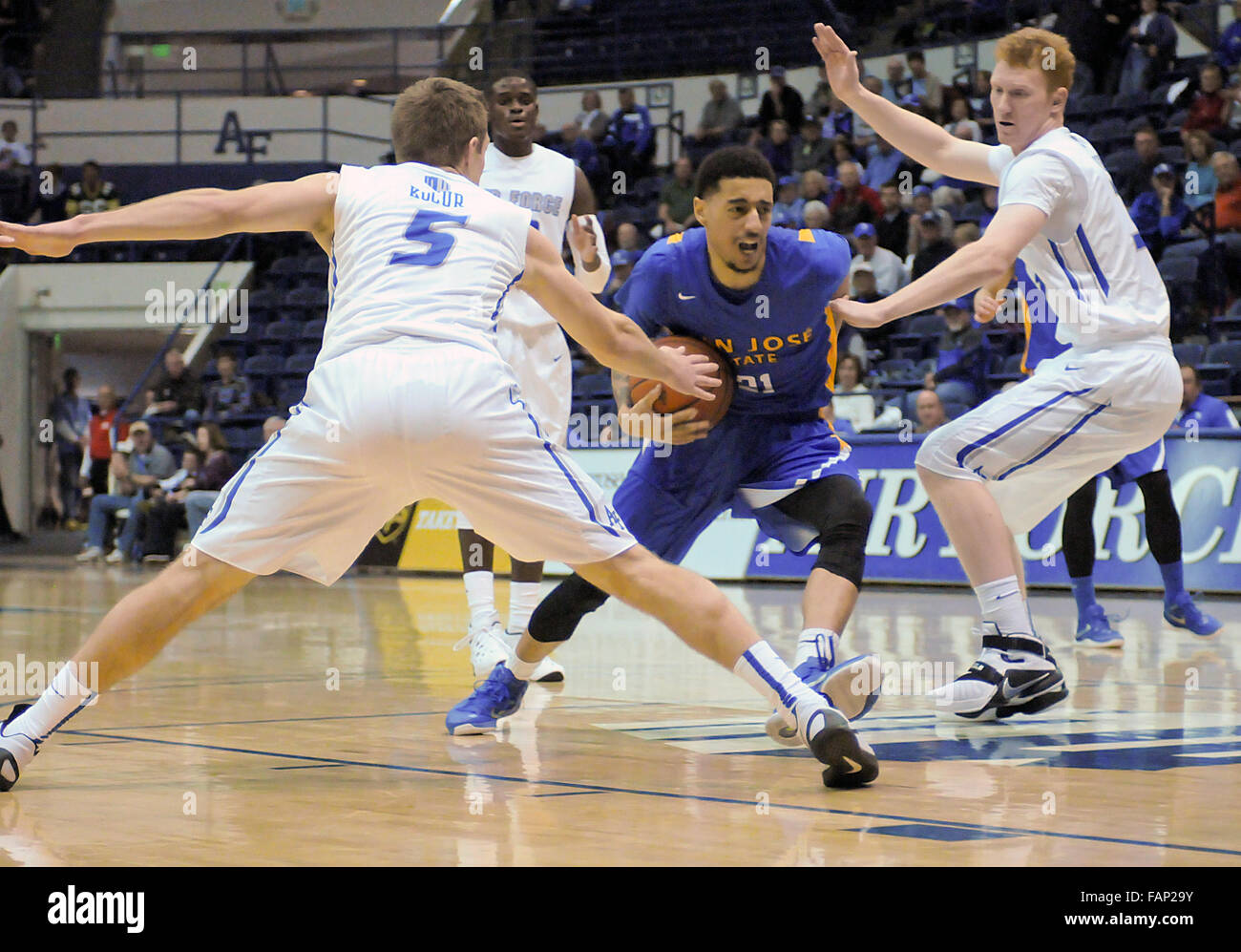 Colorado Springs, Colorado, USA. 2nd Jan, 2016. San Jose State guard ...