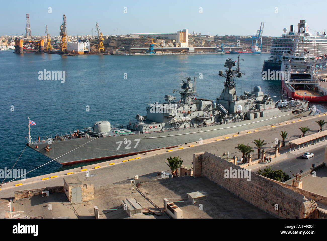Russian navy frigate rfs 727 hi-res stock photography and images - Alamy