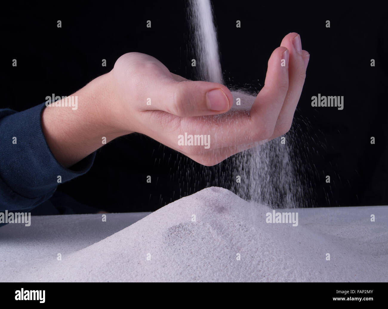 Sand through your fingers hi-res stock photography and images - Alamy