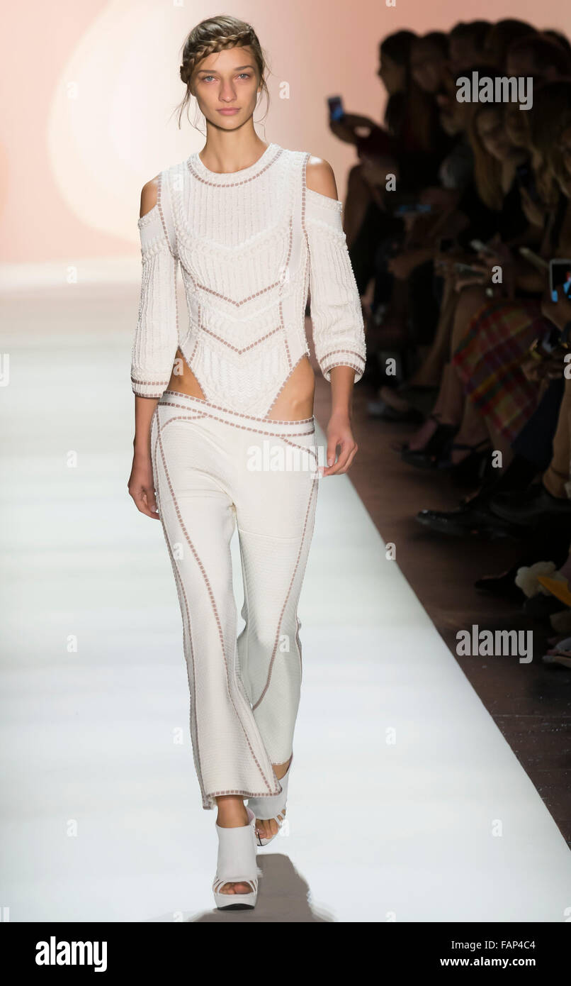 New York, NY - September 12, 2015: Sija Titko walks the runway at the ...