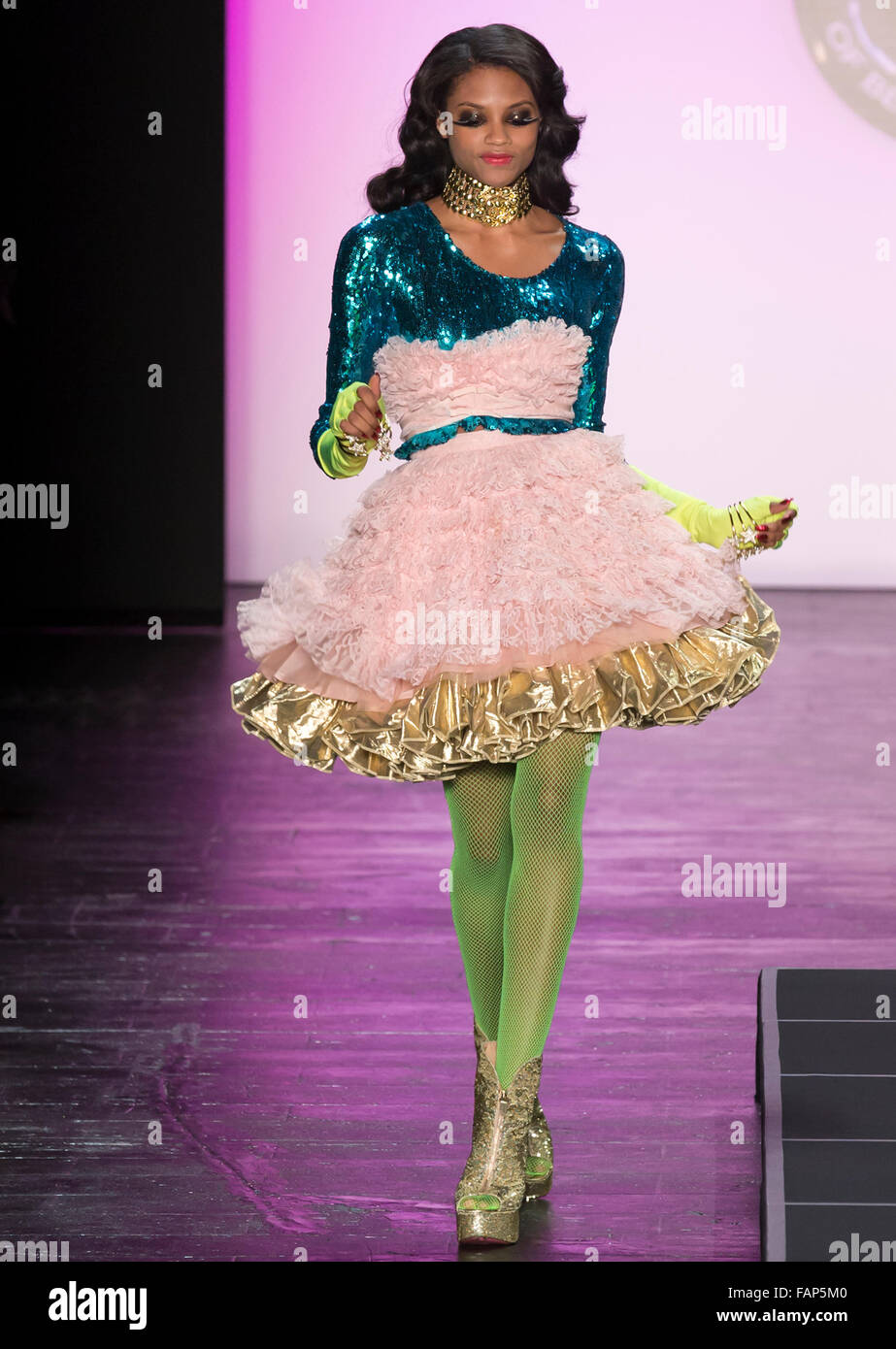 New York, NY - September 11, 2015: Elen Santiago walks the runway at ...