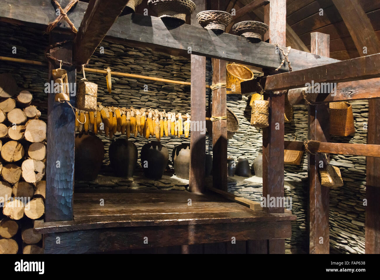 Paiwan people hi-res stock photography and images - Alamy