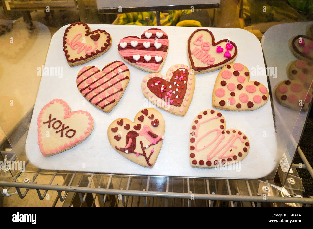 Creative cookie designs hi-res stock photography and images - Alamy