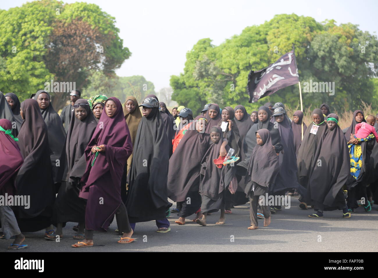 Nigerian Shiites marching at Kaduna road Stock Photo - Alamy