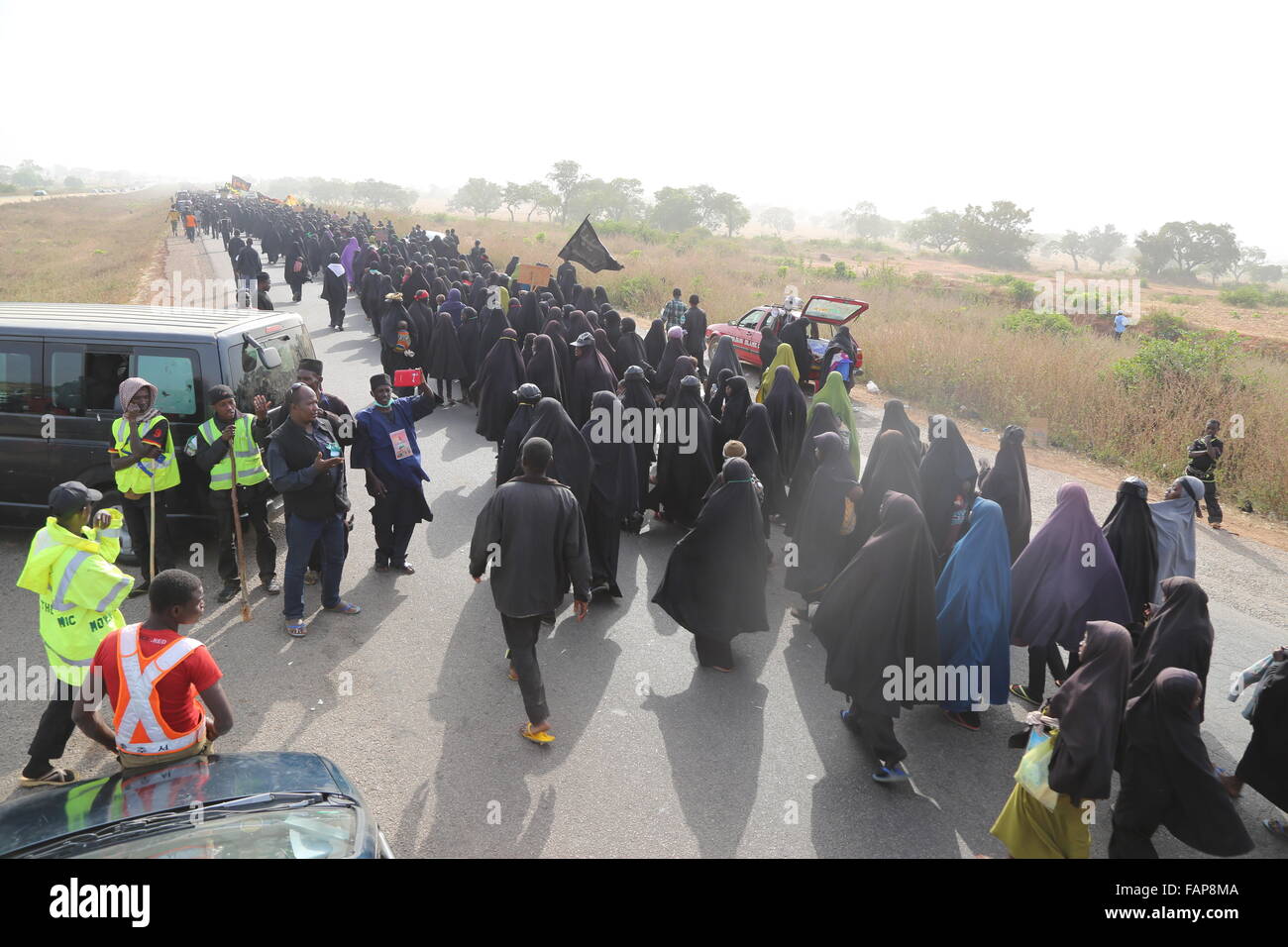 Nigerian Shiites marching at Kaduna road Stock Photo - Alamy