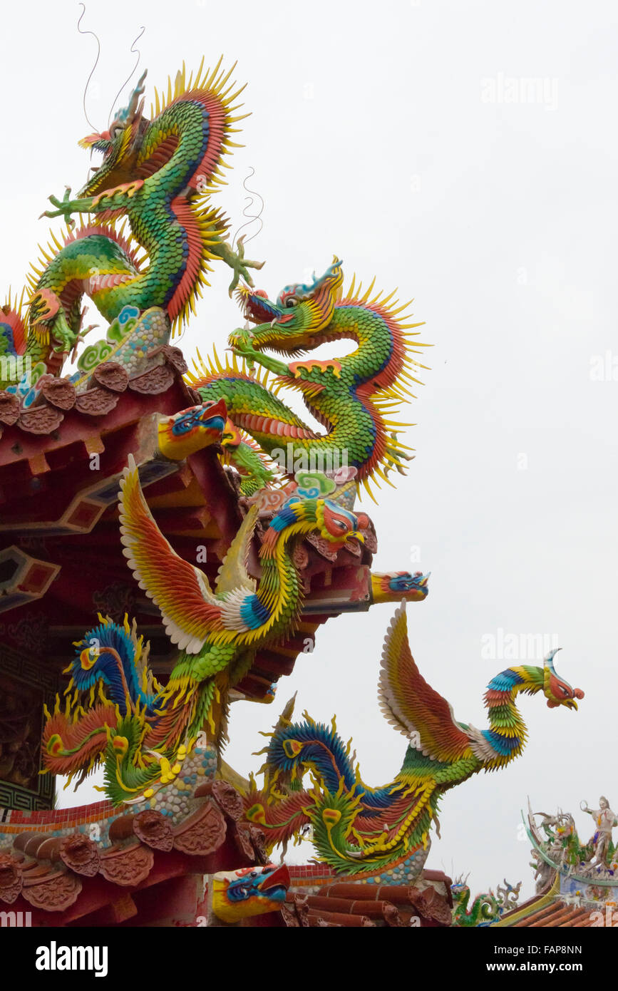 Dragon phoenix hi-res stock photography and images - Alamy