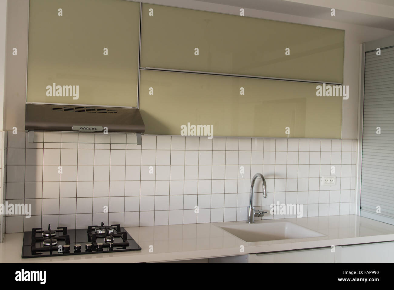 Photo modern white kitchen clean interior design Stock Photo - Alamy