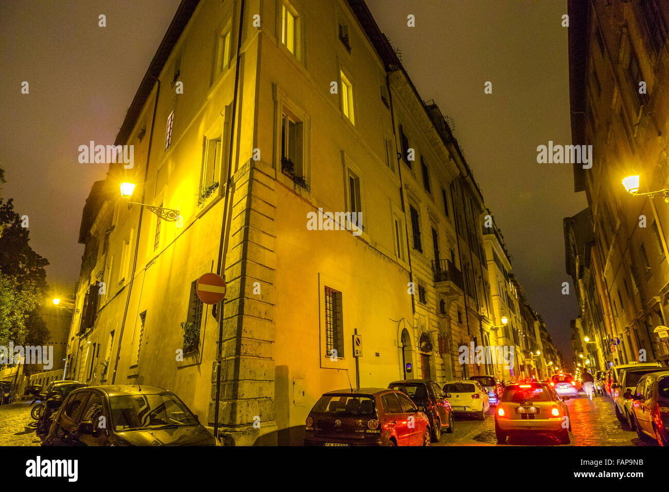 Via giulia street hi-res stock photography and images - Alamy