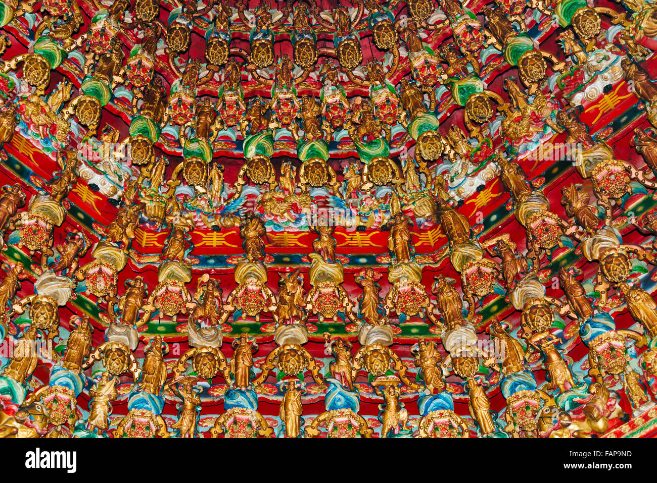Sculptures in Daitian Temple dedicated to Matsu, Kinmen, Taiwan Stock ...