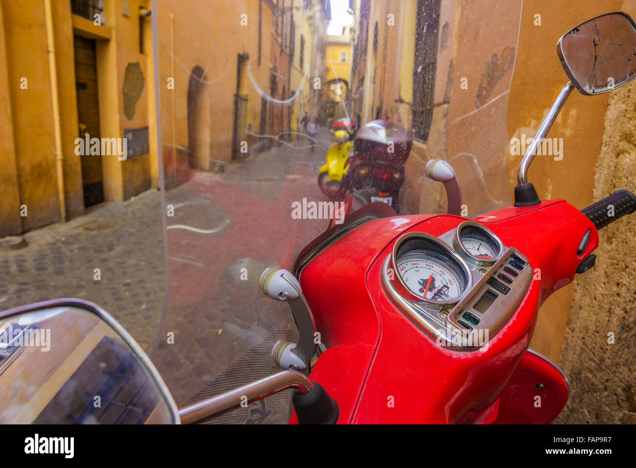 Motorino hi-res stock photography and images - Alamy